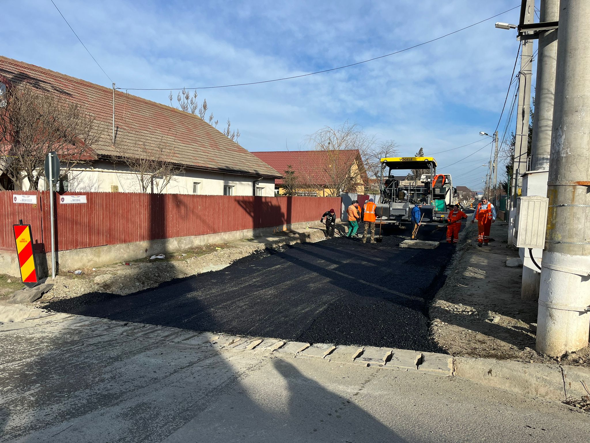 Se asfaltează strada Decebal din comuna Lumina – Primaria Lumina